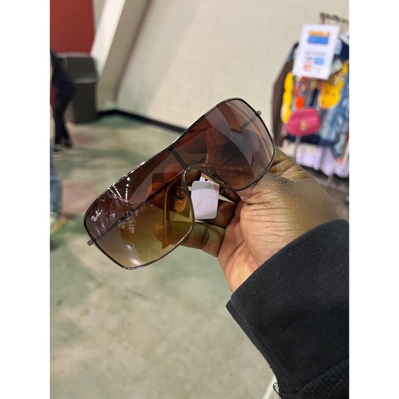 Ray-Ban | Accessories | Genuine Rayban Sunglasses Wcase | Poshmark